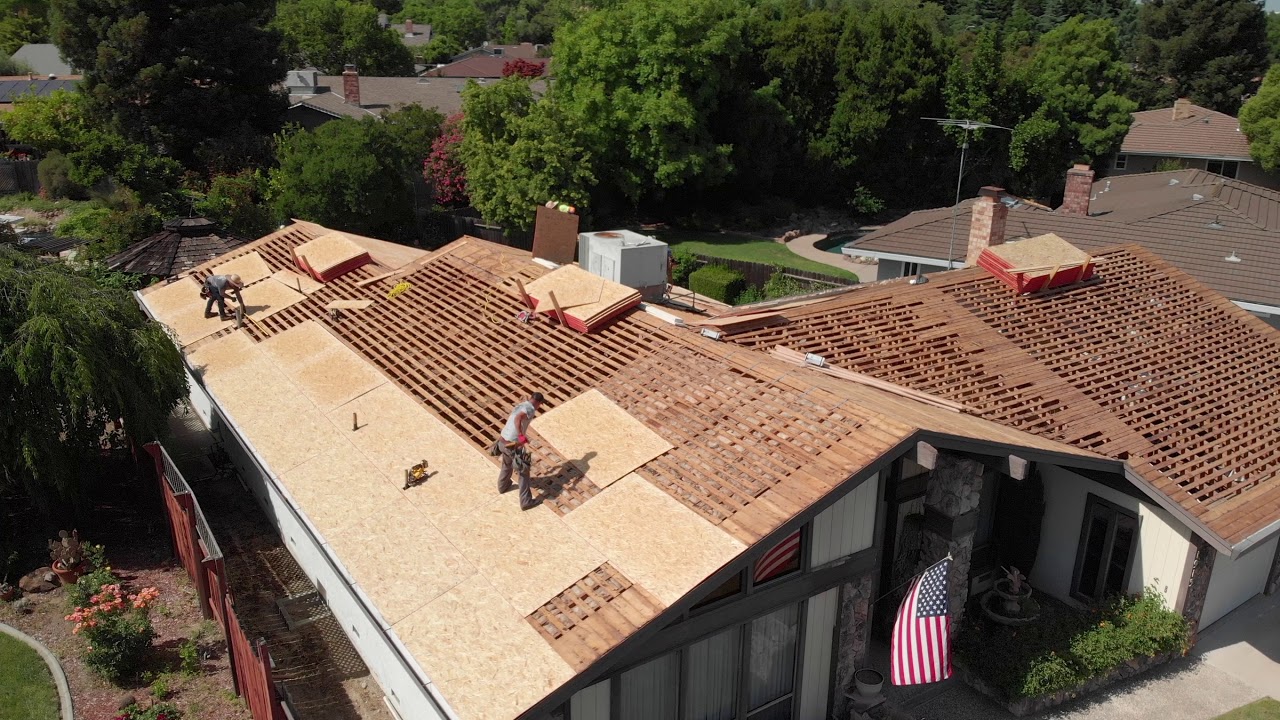 Roofing in Summer -2K Video - YouTube