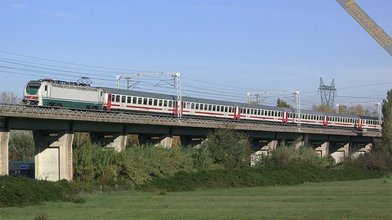 E.402B con Intercity Giorno 533 Ancona - Roma a Settebagni - YouTube