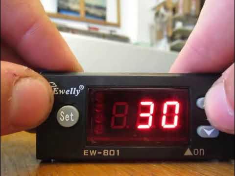 Ewelly EW-M801AH temperature differential controller - YouTube