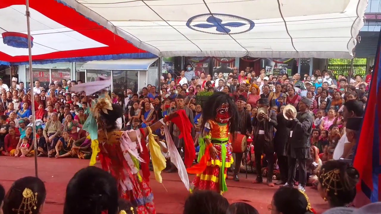 [2020] Visite NEPAL / NEPALI CULTURAL BEST LAKHE NACH - YouTube