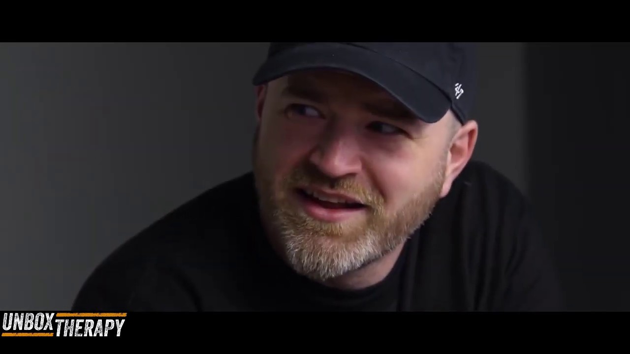 Funny Moments of Unbox Therapy 2 - YouTube