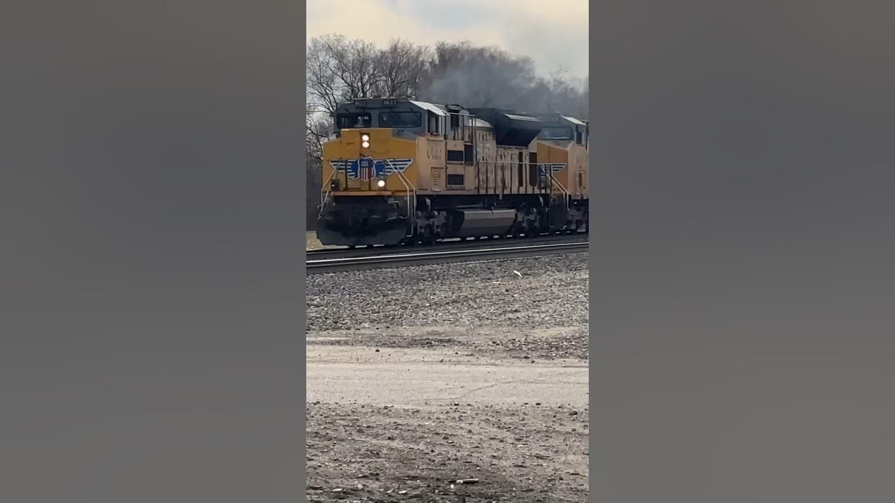 UP 8623 running full power notch 8 - YouTube