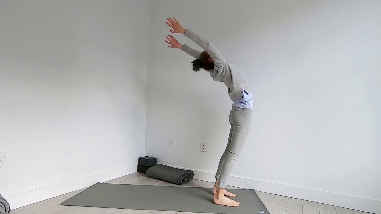 Nada yoga : the yoga of sound/vibration: gentle - YouTube