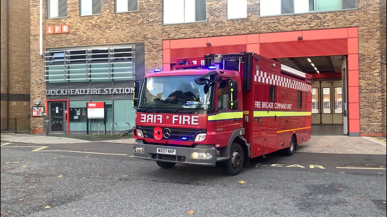[MOBLISE] E341+ CU4 X2 Turnout from Dockhead Fire Station - YouTube