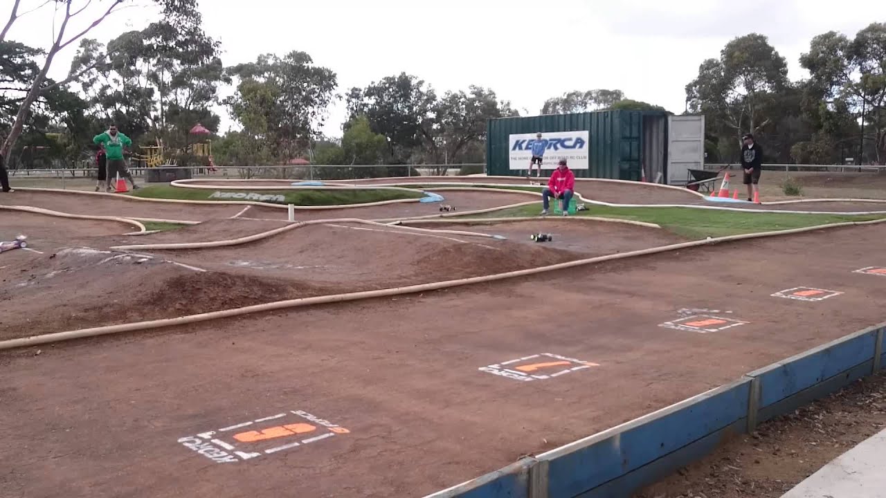 Keilor Invitational - Sam Wells 4wd - YouTube