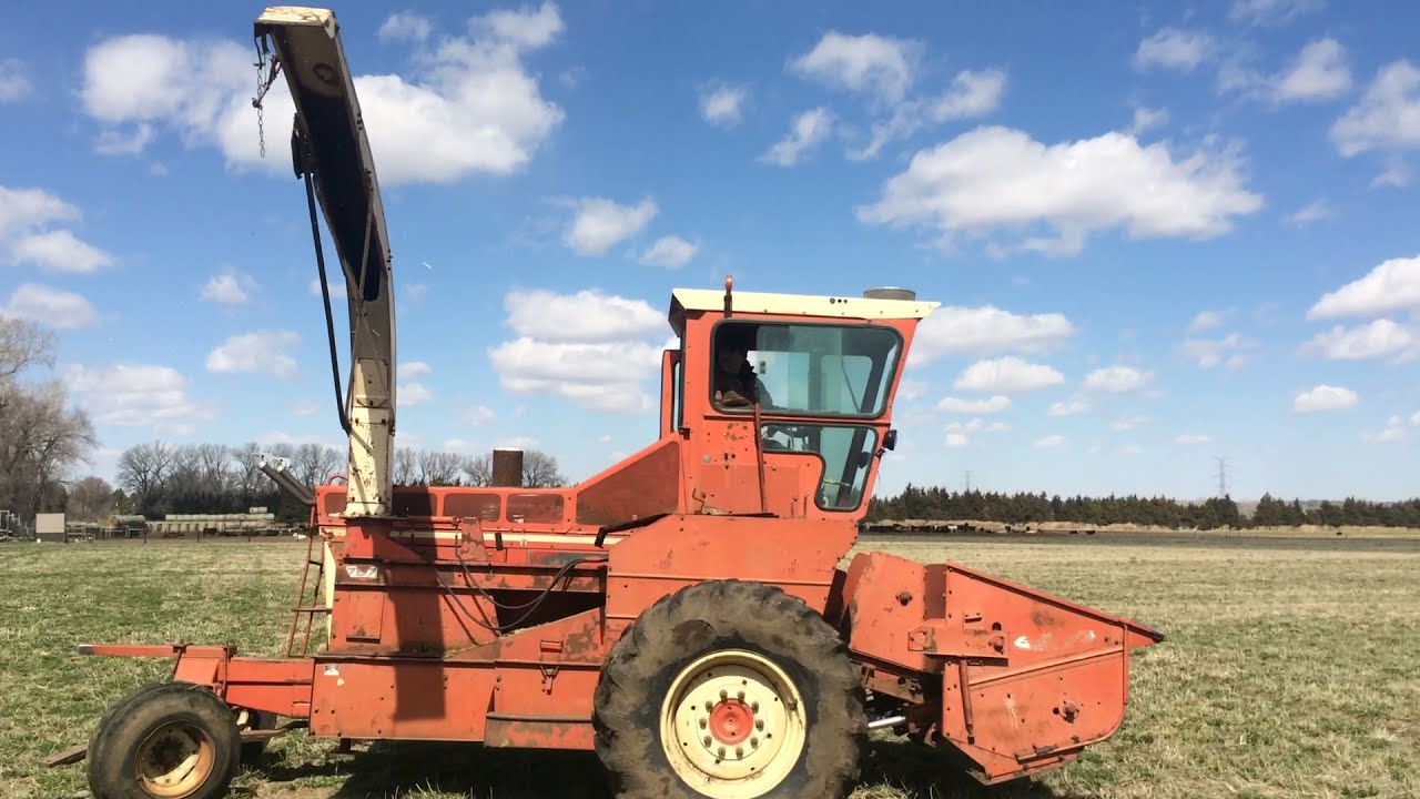 New Idea 767 Self Propelled Forage Chopper 705 Diesel Engine 3 Speed ...