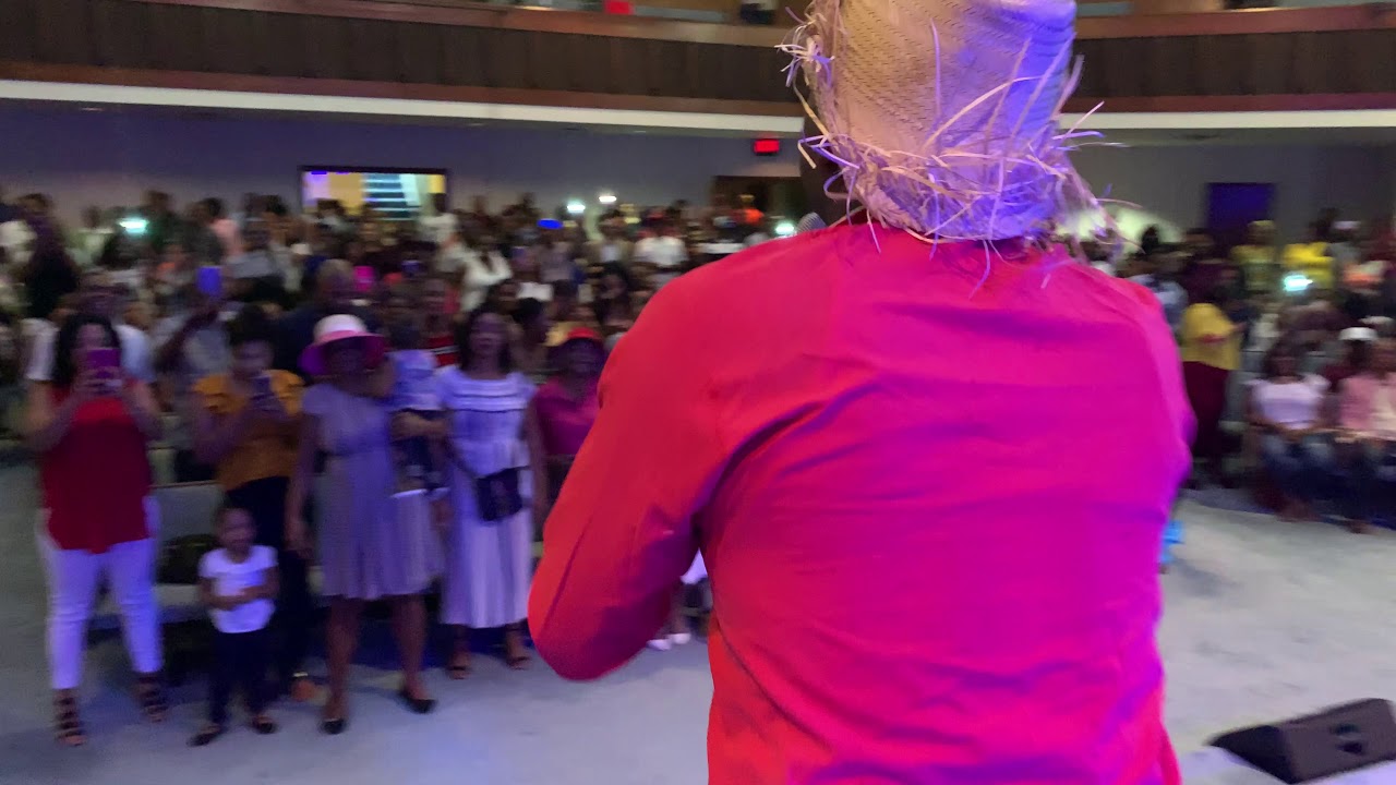 Jesifra live nan Orlando - YouTube