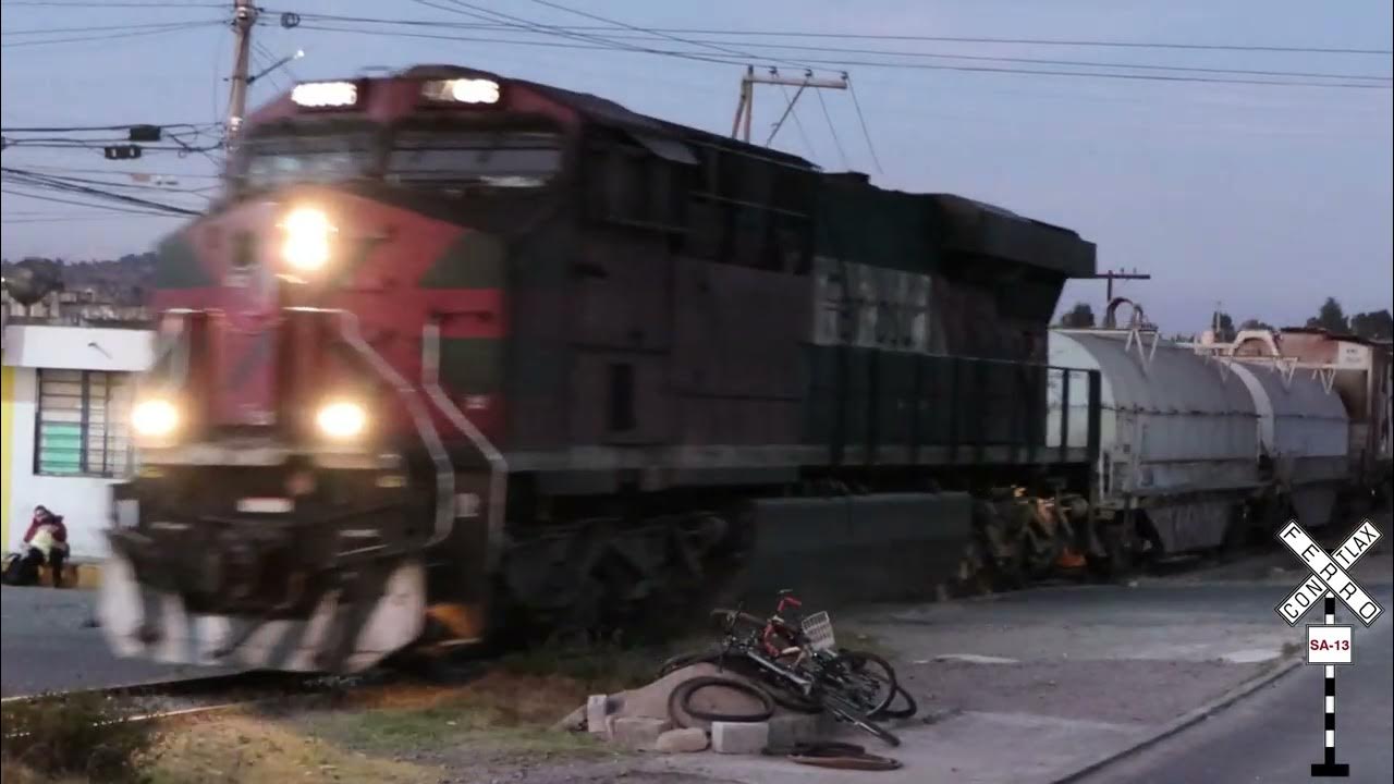 Regresando el Turno Puebla Apizaco de Apizaco con una #ferrosur #4706 GEVO. - YouTube