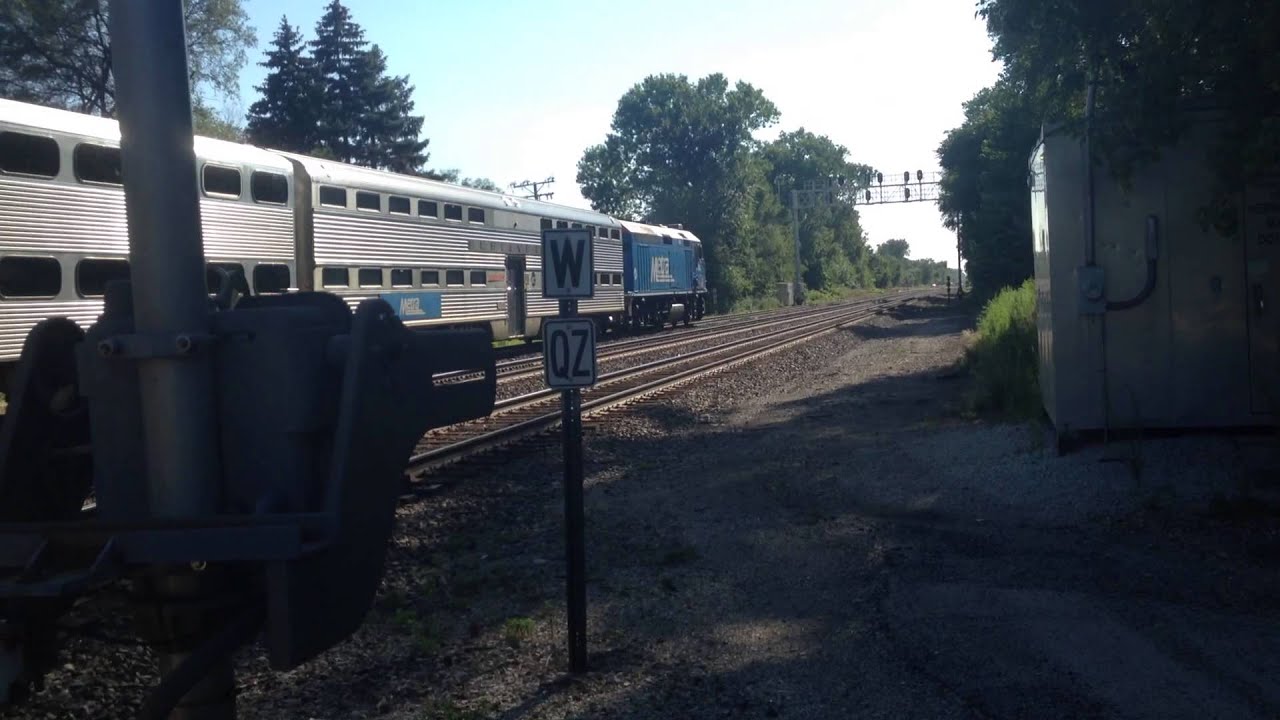 Inbound Metra 198 Express Meets Outbound Metra 205 Express at Riverside ...