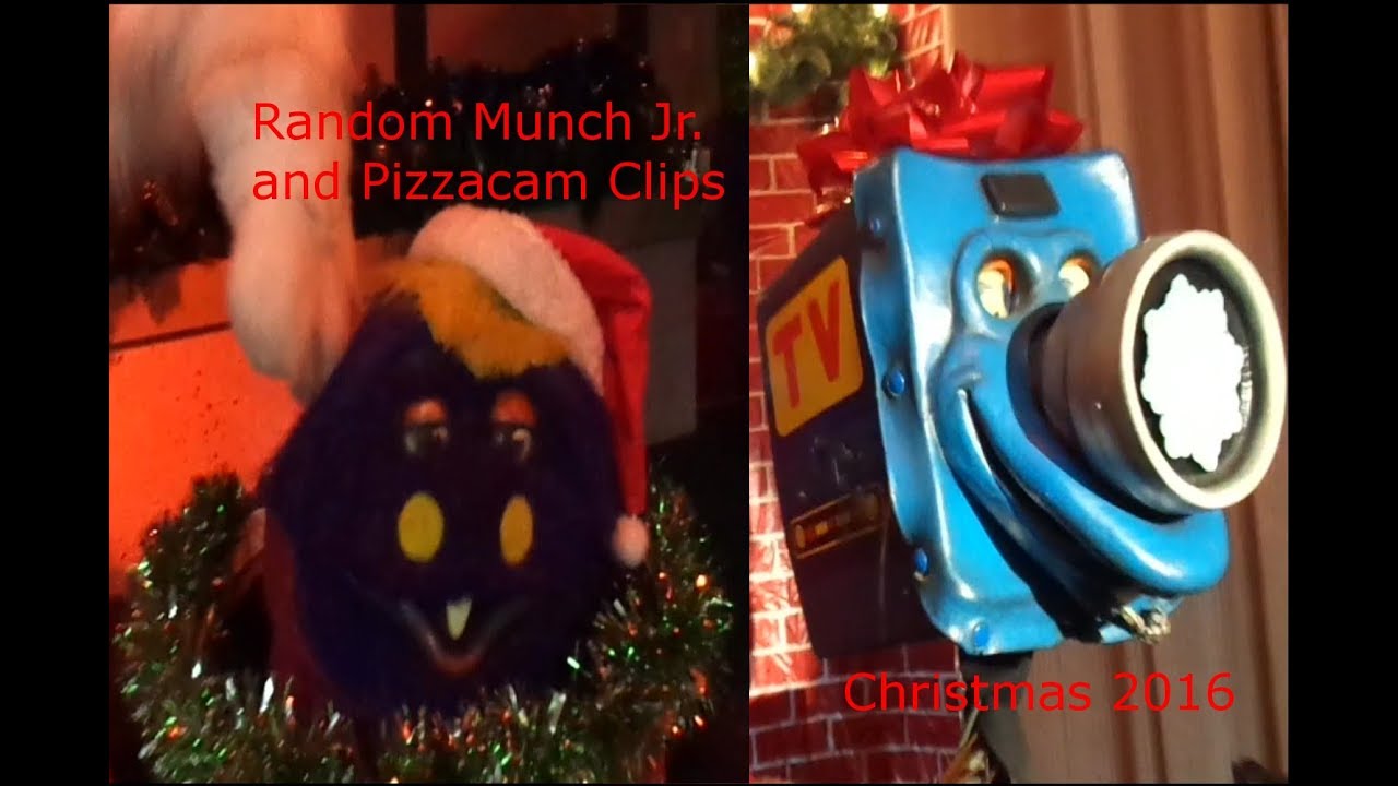 Random Munch Jr. and Pizzacam Clips (Christmas 2016) - YouTube