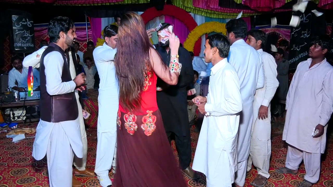 Madam Rani Khan Best Saraiki song dance 2019 - YouTube