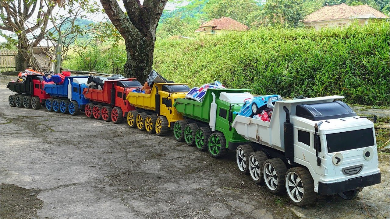 Mobil Truk Tronton Tayo Panjang Penuh Mobil Mobilan, Excavator, Loader ...