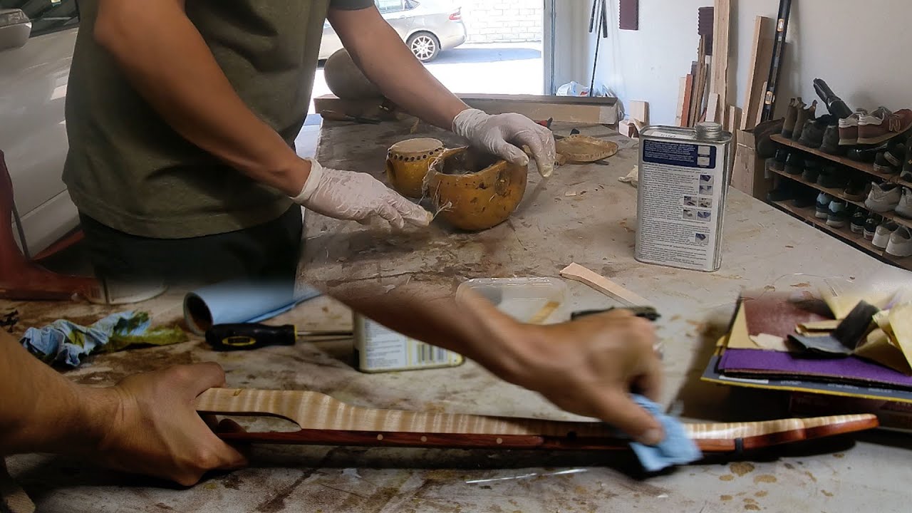 Fixing a crack in my gourd banjo - YouTube