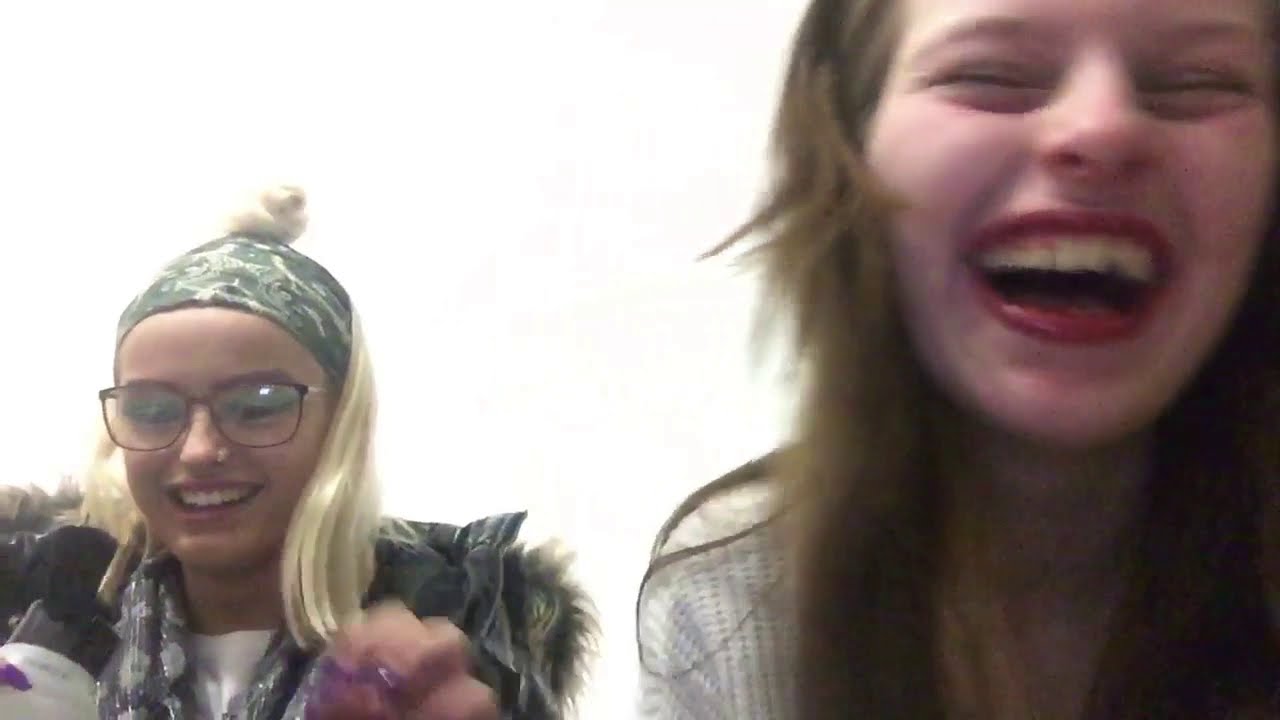 Eating shampoo challenge w @zozothompson - YouTube