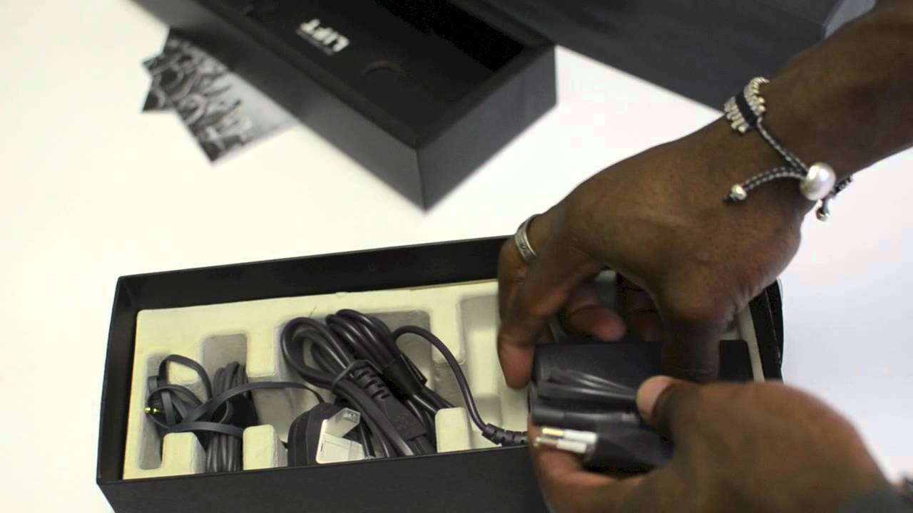 Big JAMBOX by Jawbone Wireless Speaker Unboxing - YouTube