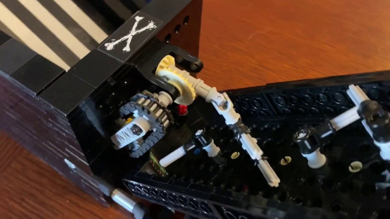 Spinning Lift GBC - YouTube