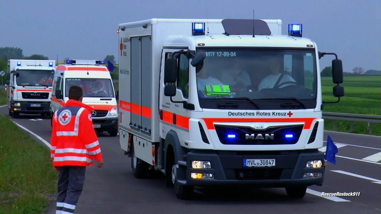 Medical Task Force (MTF) 12 auf Anfahrt zur Übung - YouTube