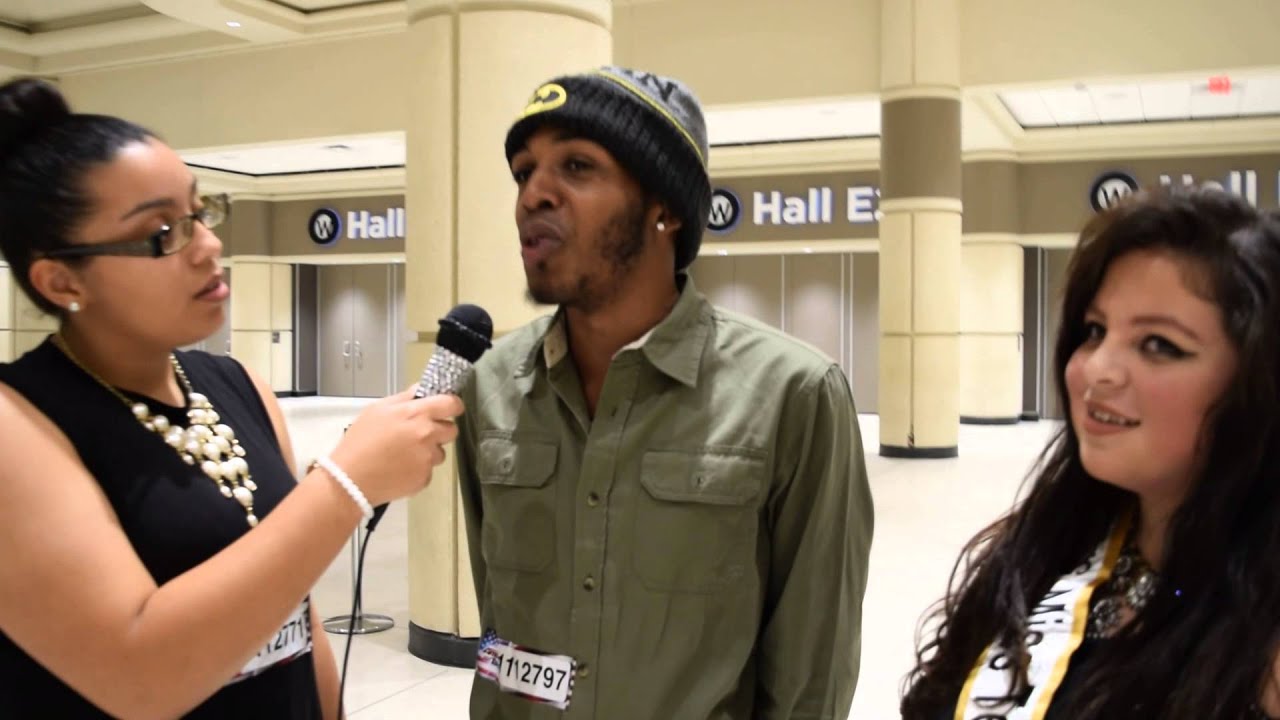 Check out the amazing voice he has . AGT Auditions 2016 - YouTube