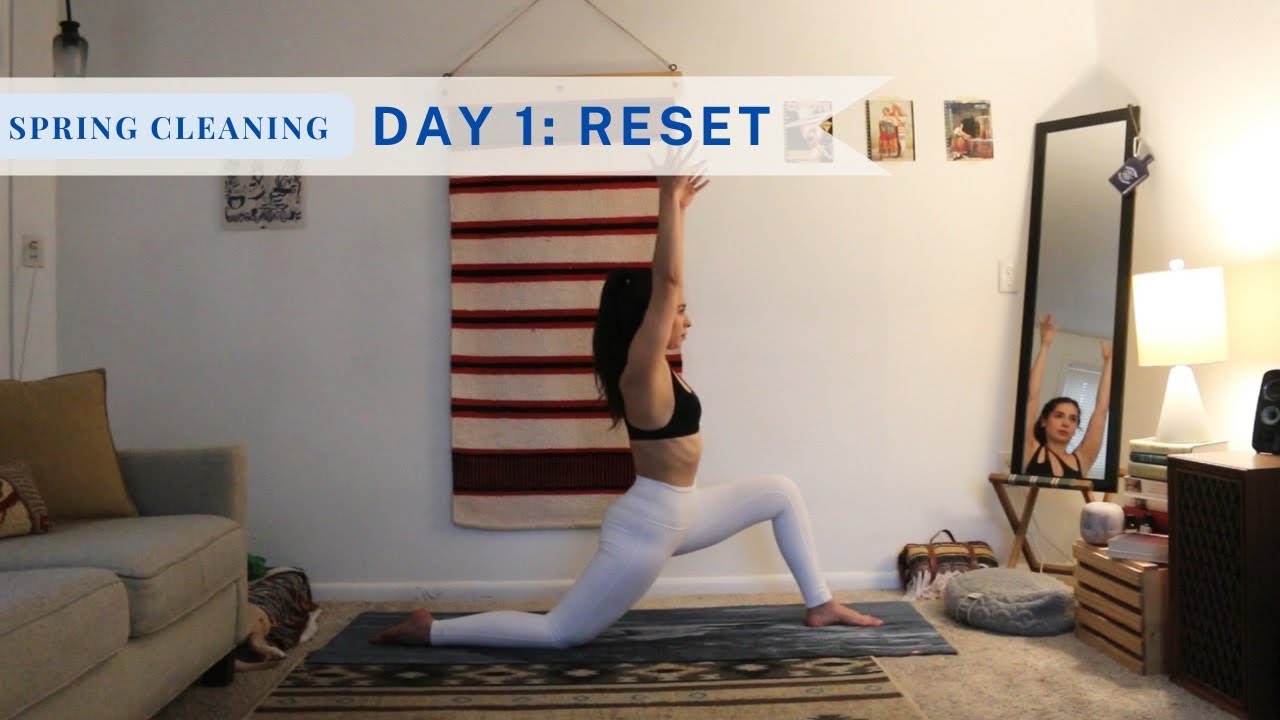 Reset- Day 1 of Spring Cleaning | 15 minutes | Yoga Flow | Vinyasa ...