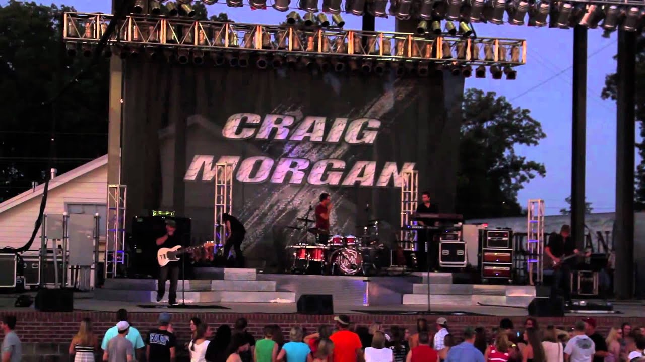 Snowden Grove Amphitheater - Craigh Morgan - YouTube
