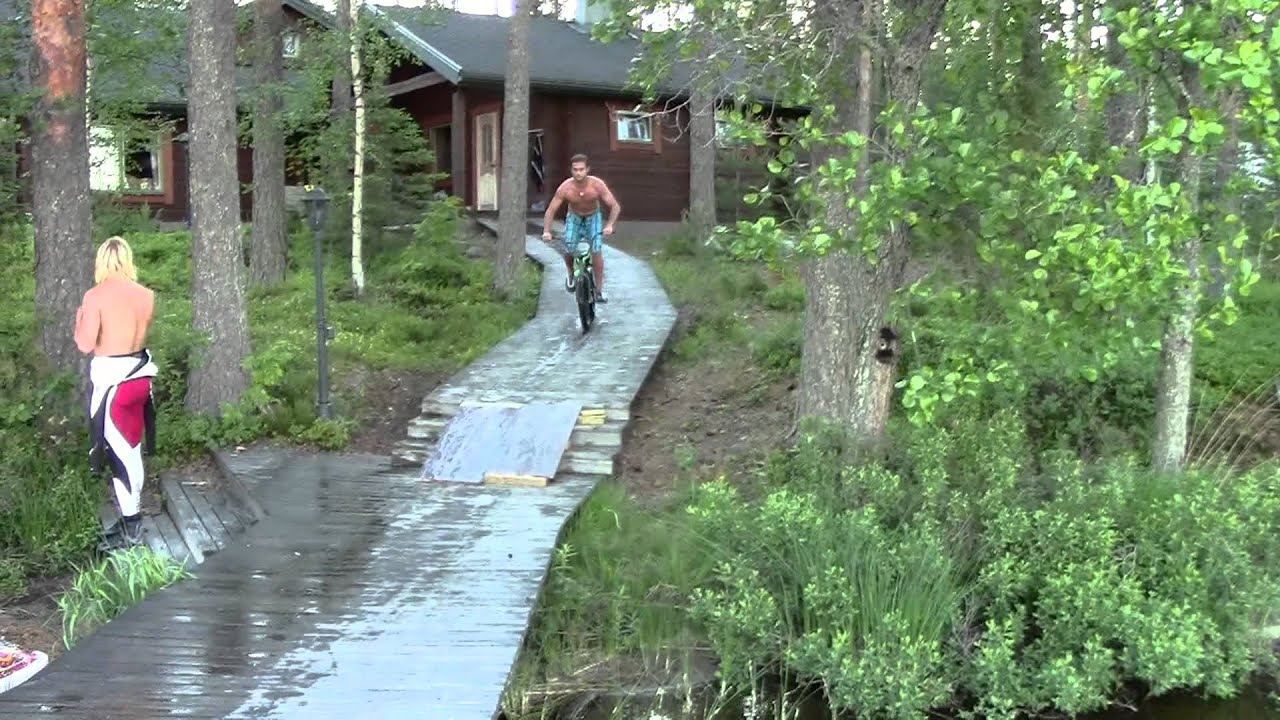 Roni theRabest - Bike Jump - YouTube