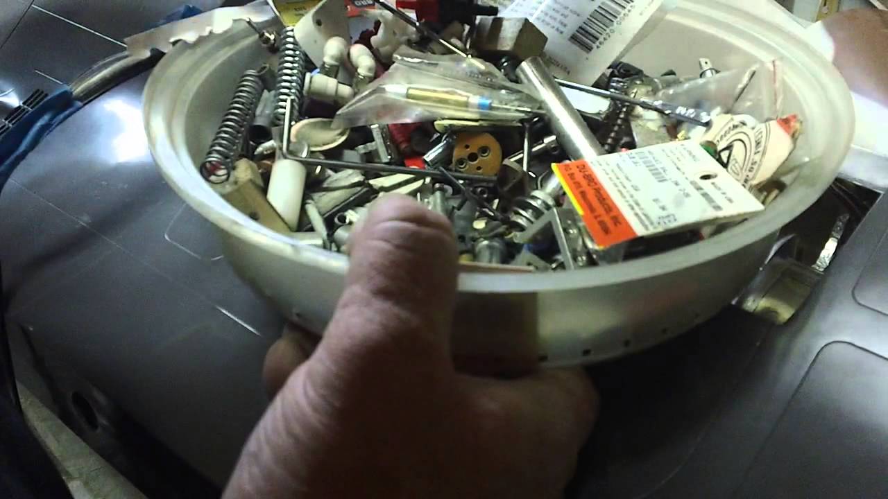 installing turbine and fod screen for 1.00 - YouTube