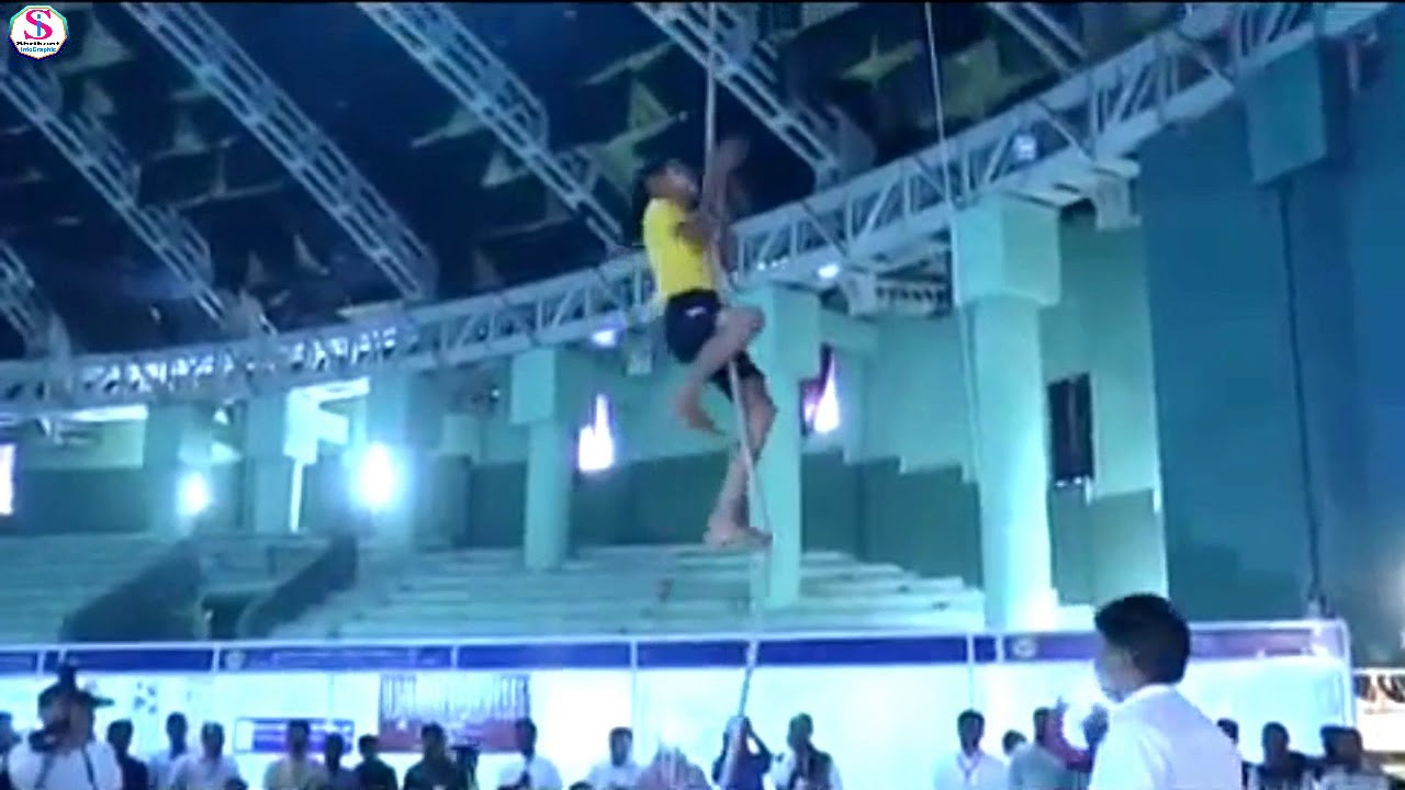 Malkhamb on Rope मल्लखांब दोरीचा - YouTube