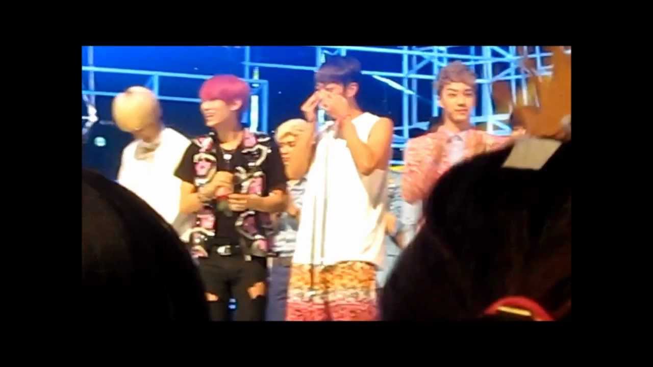 120817 M!CD BEAST crying Doojun focus - YouTube