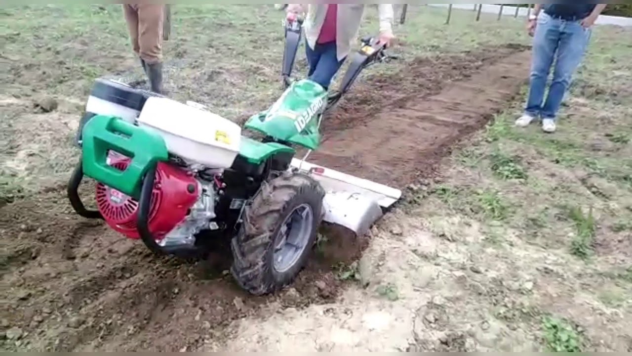 Rotovo Fresa Motocultor Ferrari - YouTube