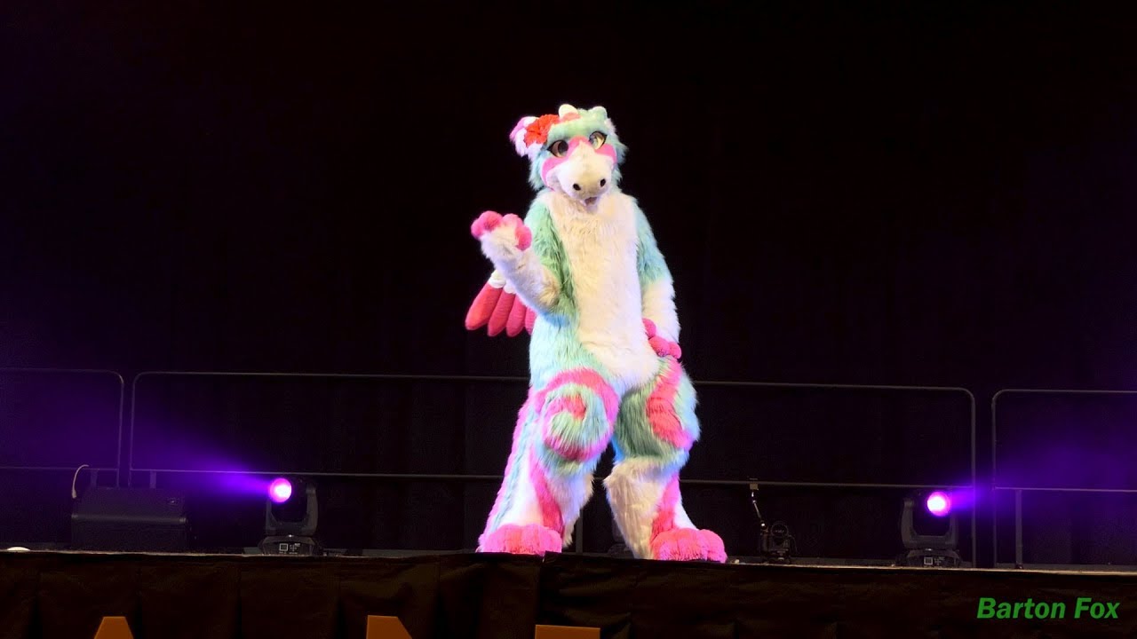 Anthrocon 2018 - Dance Competition - Lagoona - YouTube