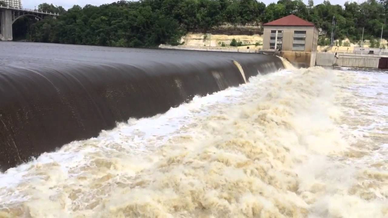 Mississippi River Lock & Ford Dam With 5th Highest Water Level 6-27-14 ...
