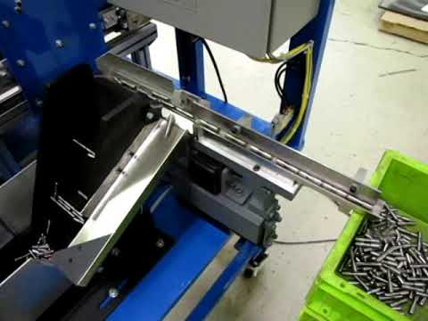 Step Feeder - YouTube