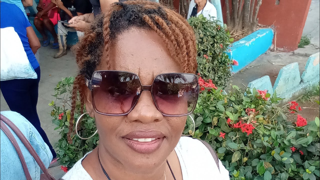 ¡Laura Vanesa te invito a hablar un ratito 🤗 - YouTube