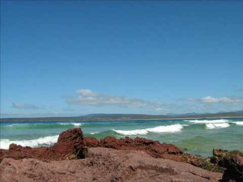 Bar Beach, Merimbula, NSW, Australia - YouTube