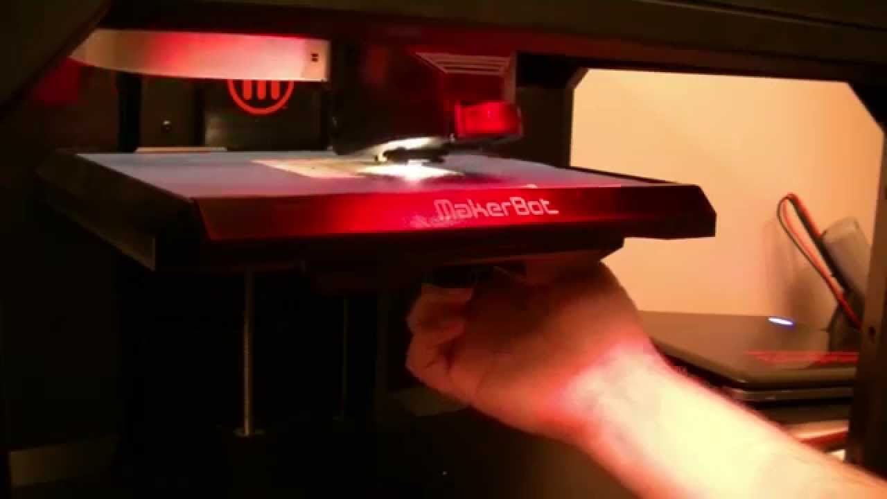 MakerBot Replicator Precision Leveling - YouTube