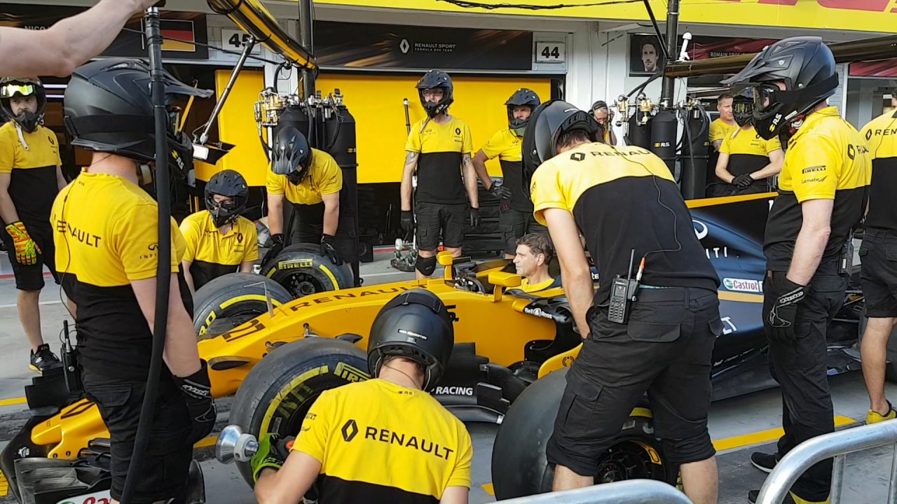 Renault F1 team pit stop practice - YouTube
