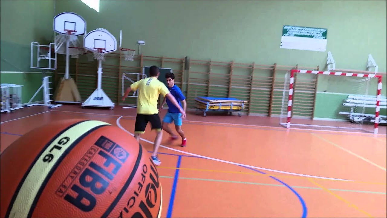 DEFENSA INDIVIDUAL INICIACION AL BALONCESTO - YouTube