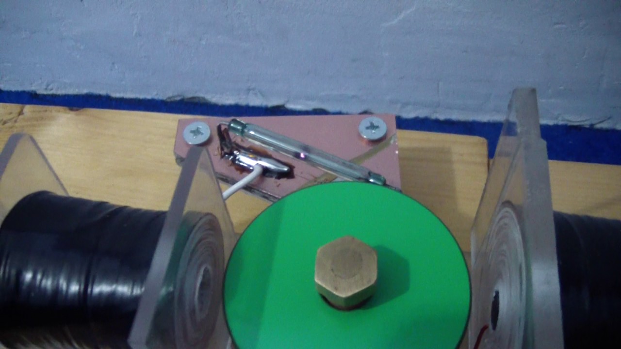 Free Energy Device - Bedini, Newman, Konehead generator part 2 - YouTube