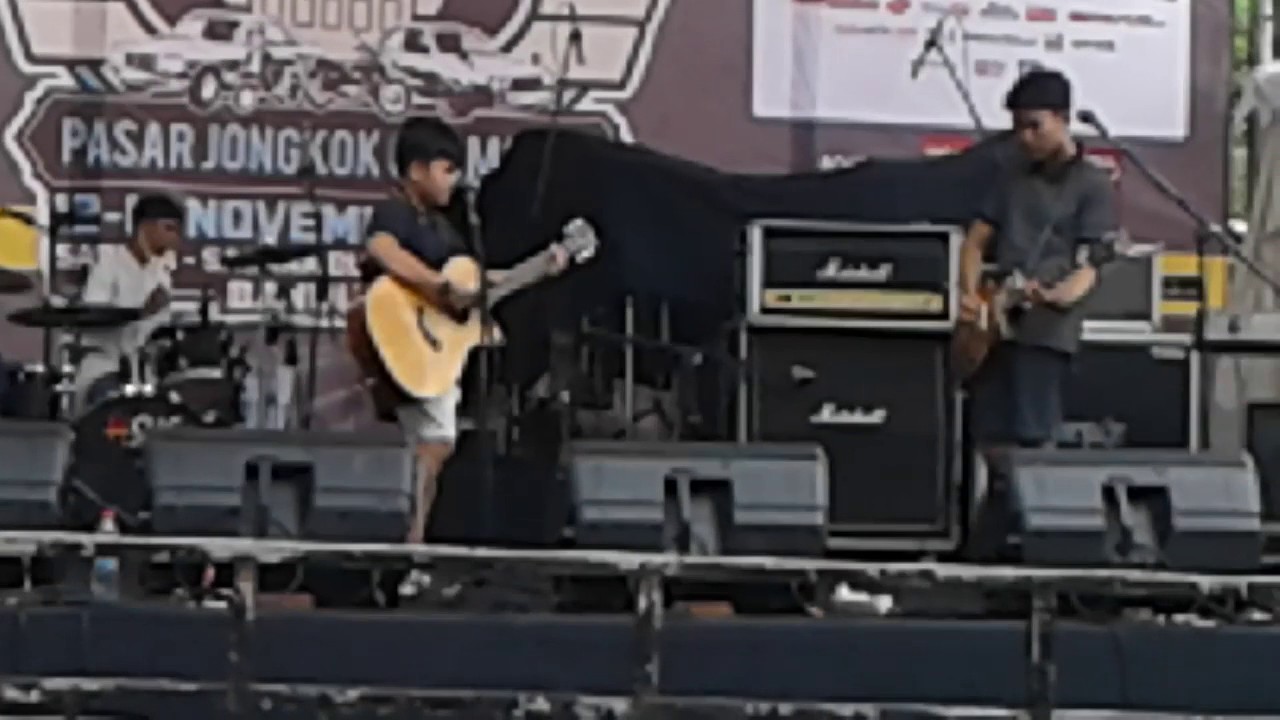 Say something - James / cover by Nazzaro - YouTube