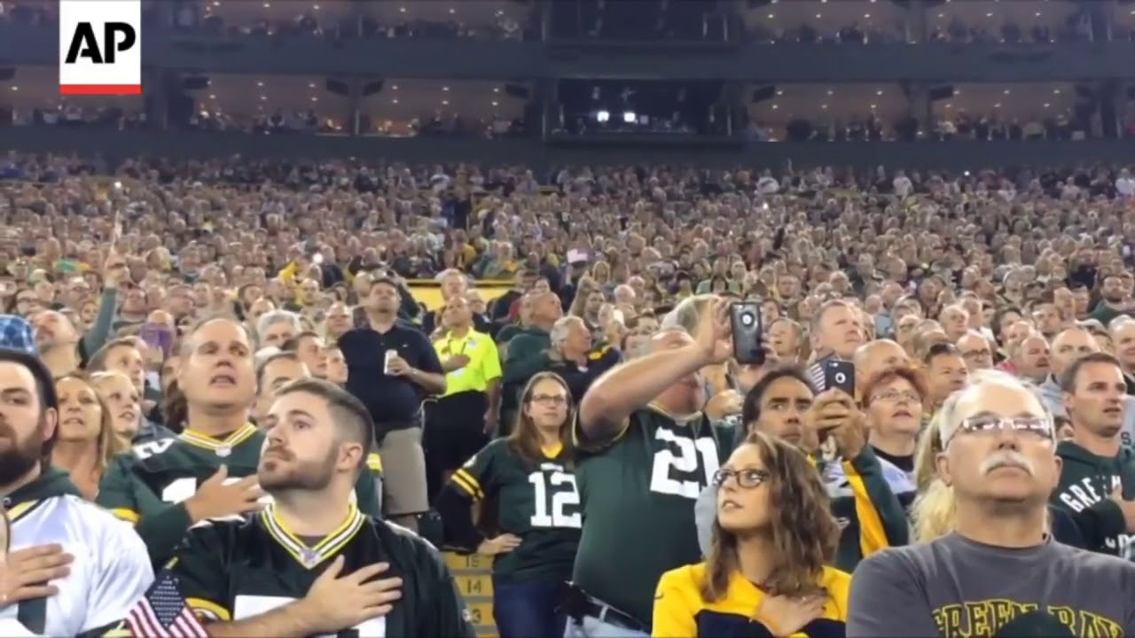 Fans Chant USA! USA! At Bears-Packers Game - YouTube