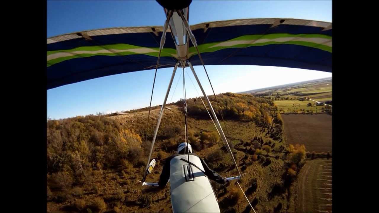 Nice ridge soaring with hang glider - YouTube
