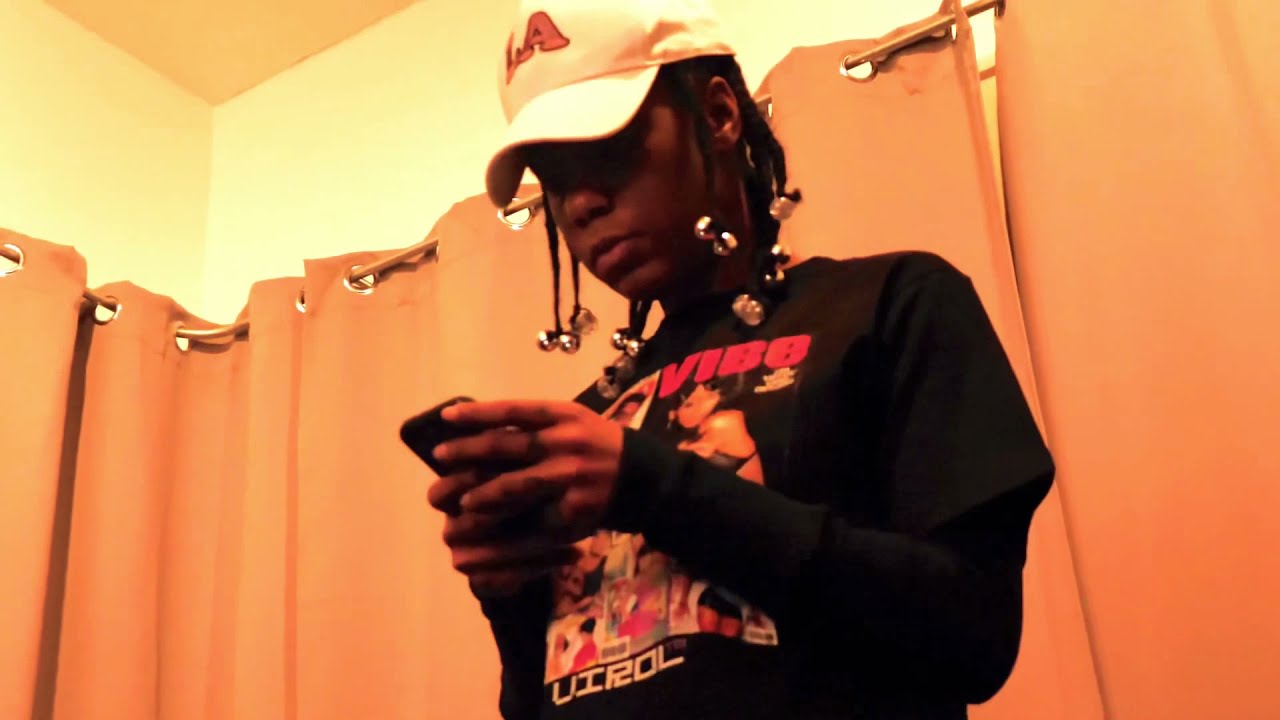 Behind The Scenes In the Studio With Amber London (Raw) - YouTube Music