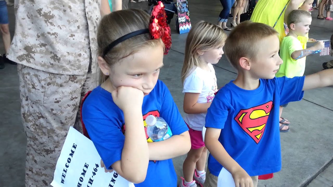 Melodee and Landon's Homecoming Surprise - YouTube