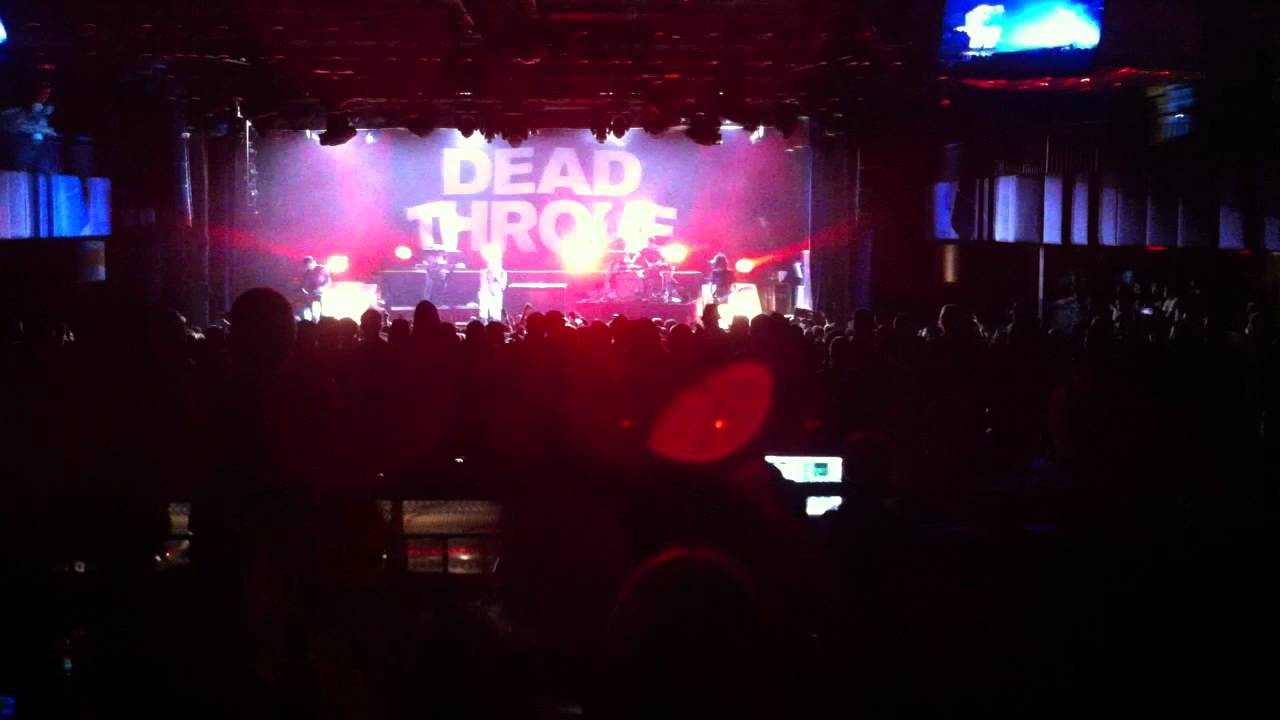 The Devil Wears Prada: Dead Throne Tour 2011 - YouTube