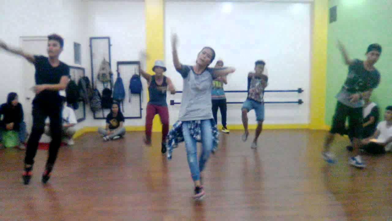 AZUL DANCE STUDIO / CHOREOGRAPHED BY AZUL DALMAN - YouTube