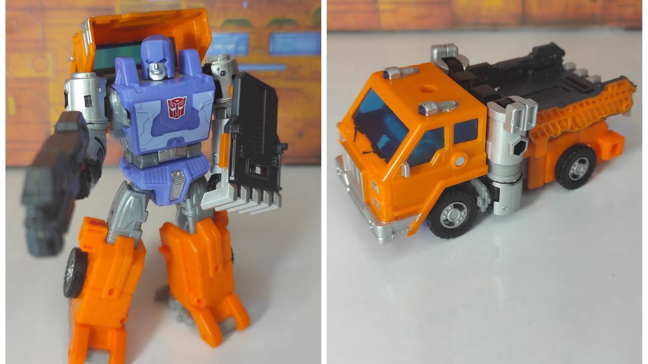 REVIEW TRANSFORMERS WFC KINGDOM HUFFER en español - YouTube
