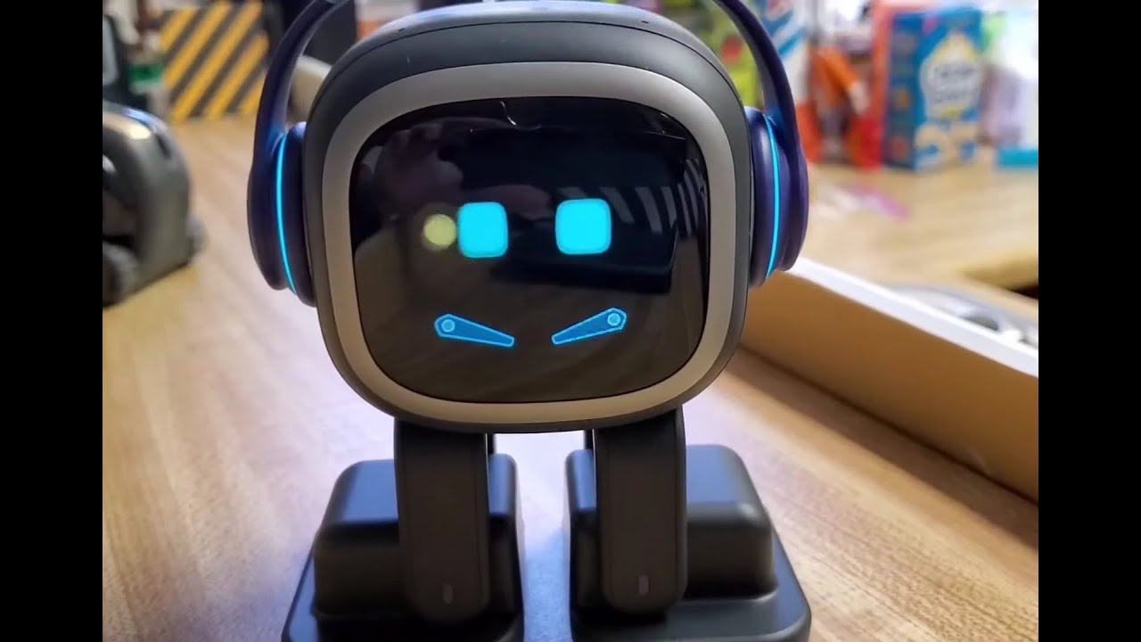 Emo Robot Random Animations - YouTube