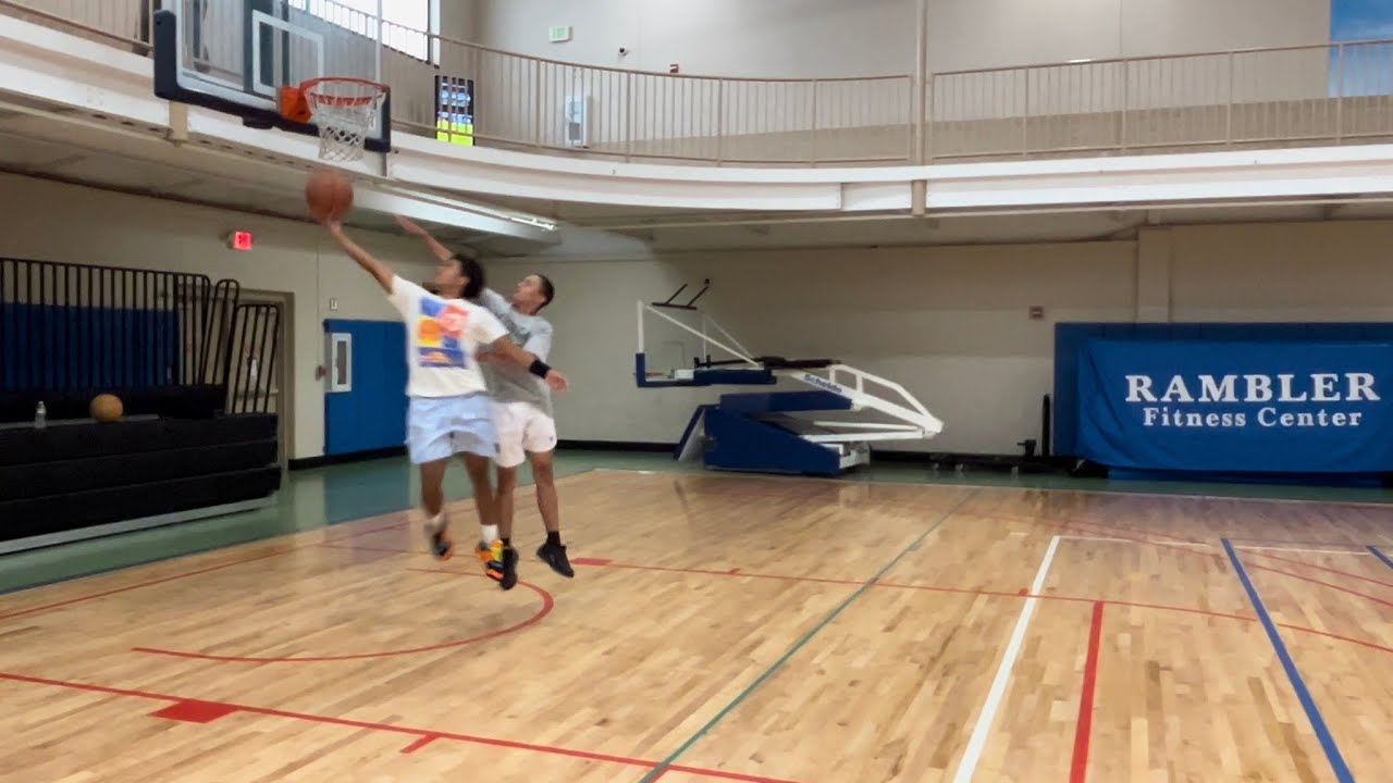 Epic 1v1 Hand Held Edition 🏀💯 - YouTube