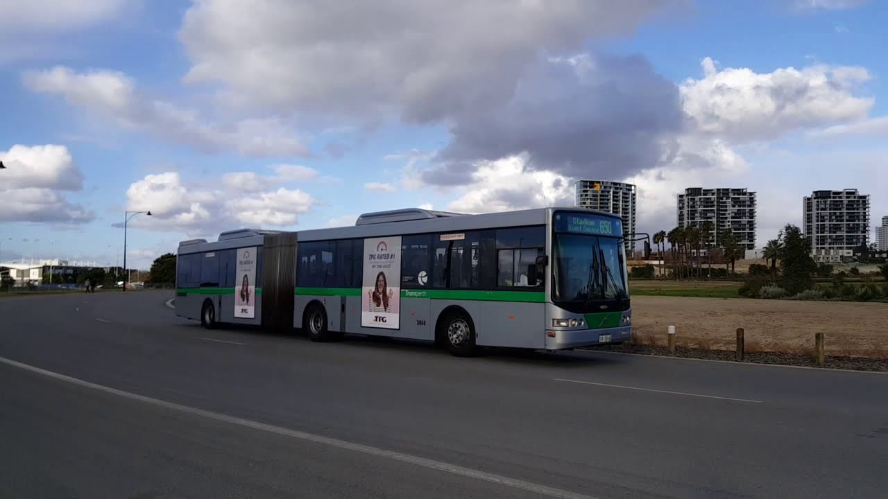 Transperth Volvo B12BLEA (Volgren CR228L Futurebus) TP3014 Arrives ...