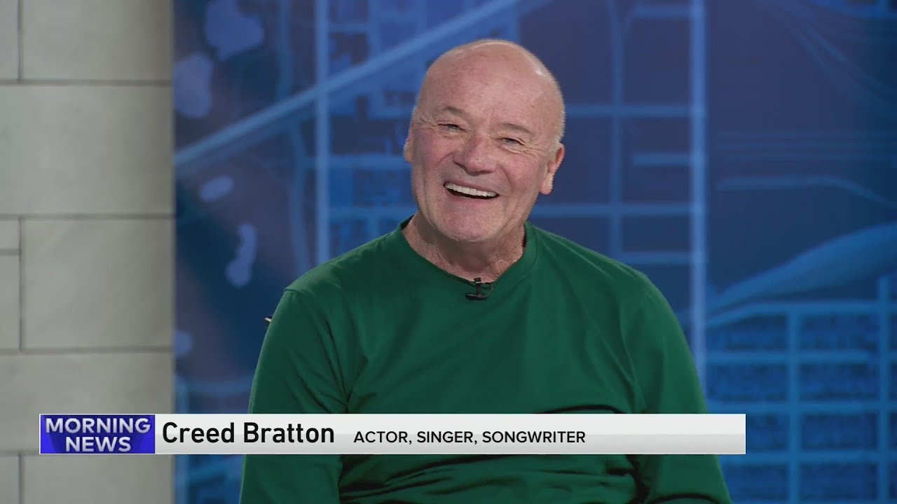 Creed Bratton brings laughs and tunes to the WGN Morning News - YouTube